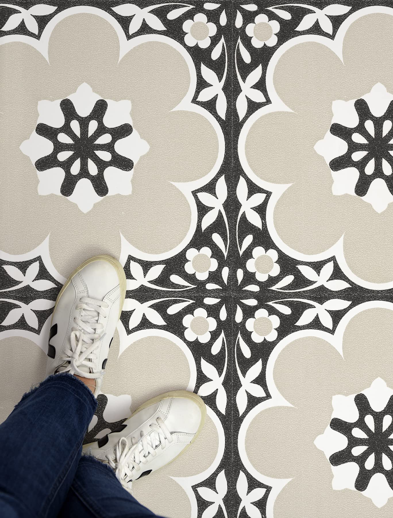 FloorPops 12-in by 12-in Black Daphne Vinyl Peel & Stick Floor Tiles (10 Tiles), (10 sq.ft./Carton)