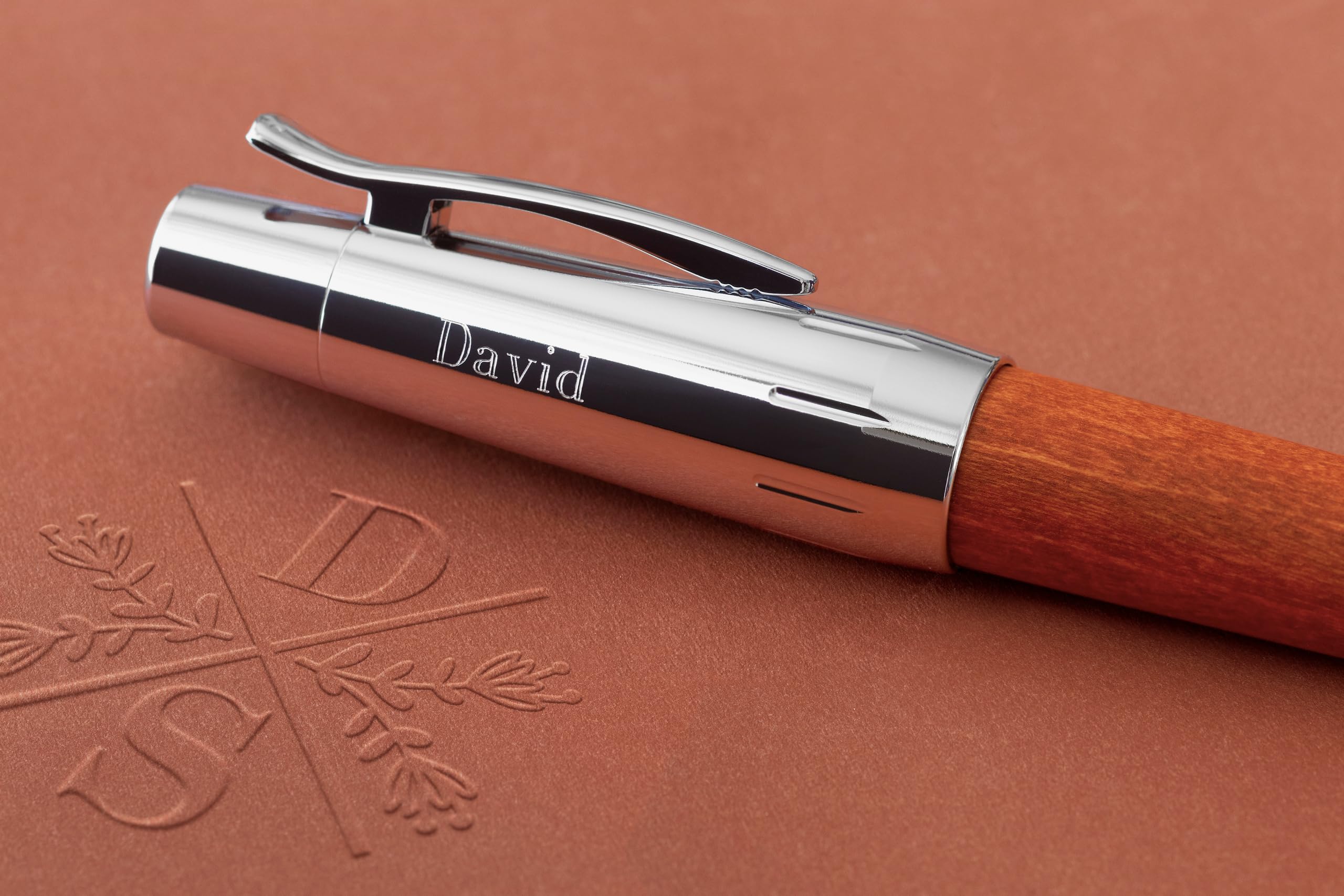 Faber Castell F148200Faber-Castell E-Motion fountain Pen Brown M, Pear wood brown.