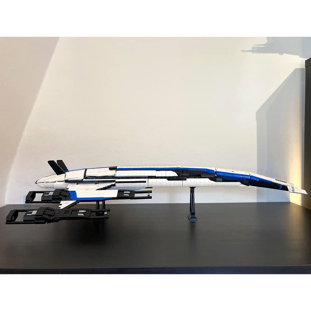 Normandy SR-2 Spaceship Building Model Kit,Mass Commander Base Ship Building Toy,Build and Collectible Space Ship for Kids Adult Birthdays Gift(3927Pcs)