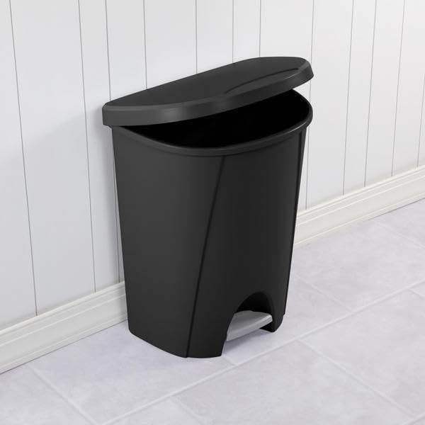 STERILITE 1094901094900404 BLK Step Can, 6.6 Gallon, Black