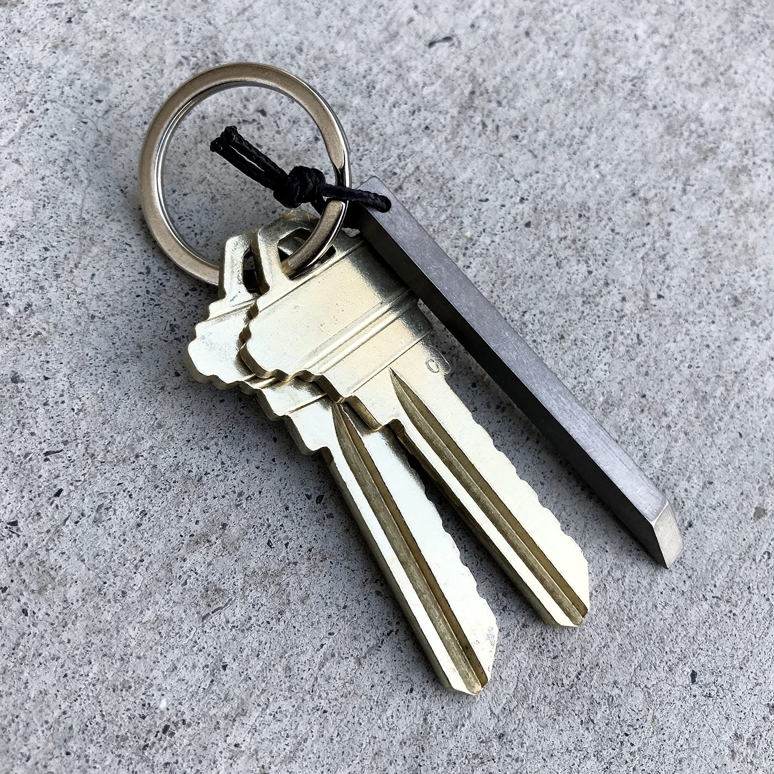 Mighty Mini Bar - Titanium Key Chain Pry Bar, Ultra Minimalist Slim EDC Small Prybar Multitool, Keychain Pry Tool, Every Day Carry Mini Prybar. Made by Gear Spool