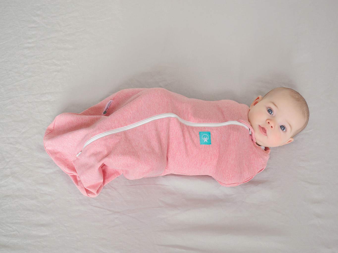 ergoPouch 1 tog Cocoon Swaddle Bag- 2 in 1 Swaddle Transitions into arms Free Wearable Blanket Sleeping Bag. 2 Way Zipper for Easy Diaper Changes