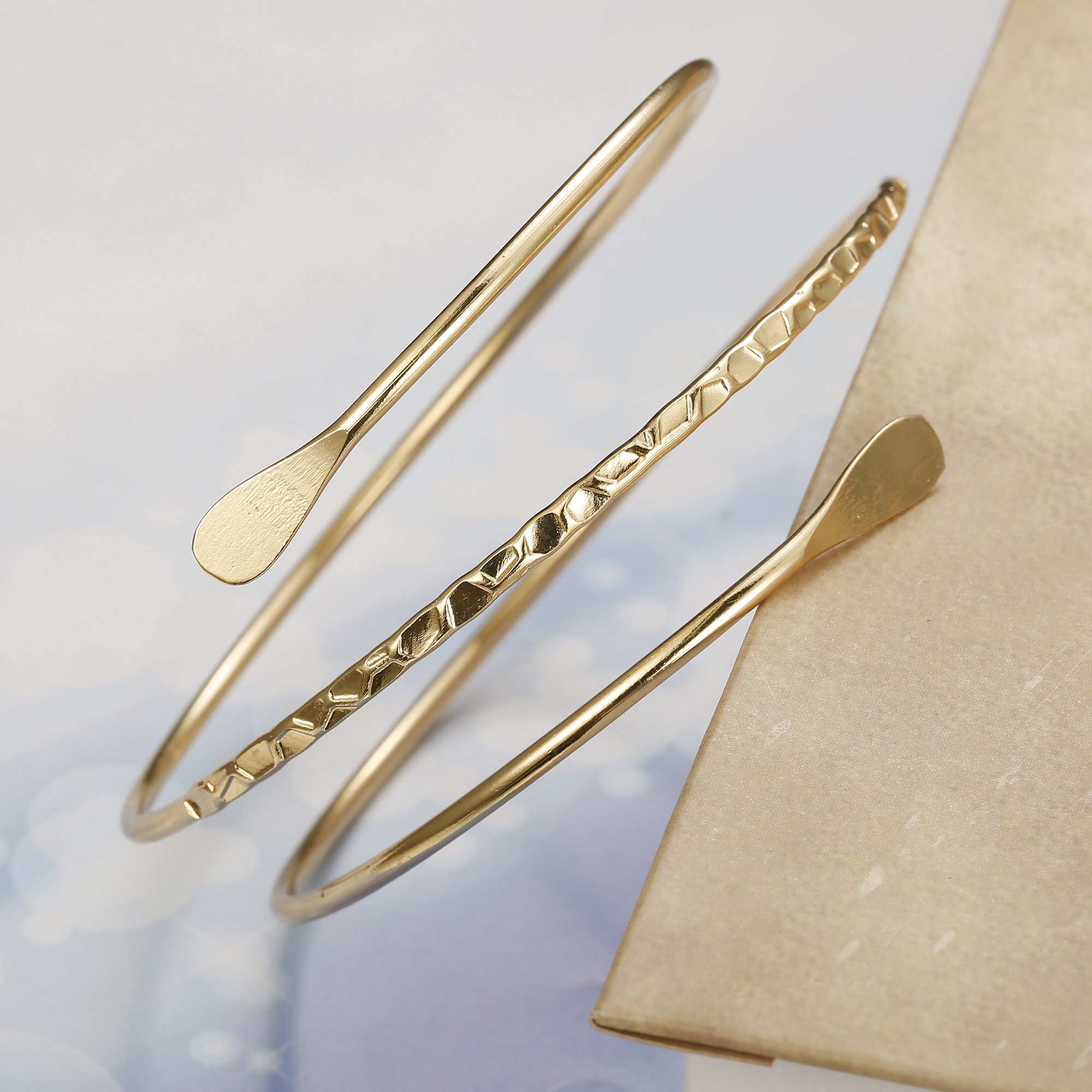 Finrezio 3 PCS Minimalist Simple Coil Upper Arm Band Cuff Armlets for Women Girls Arm Bangle Dia.3.15†Adjustable