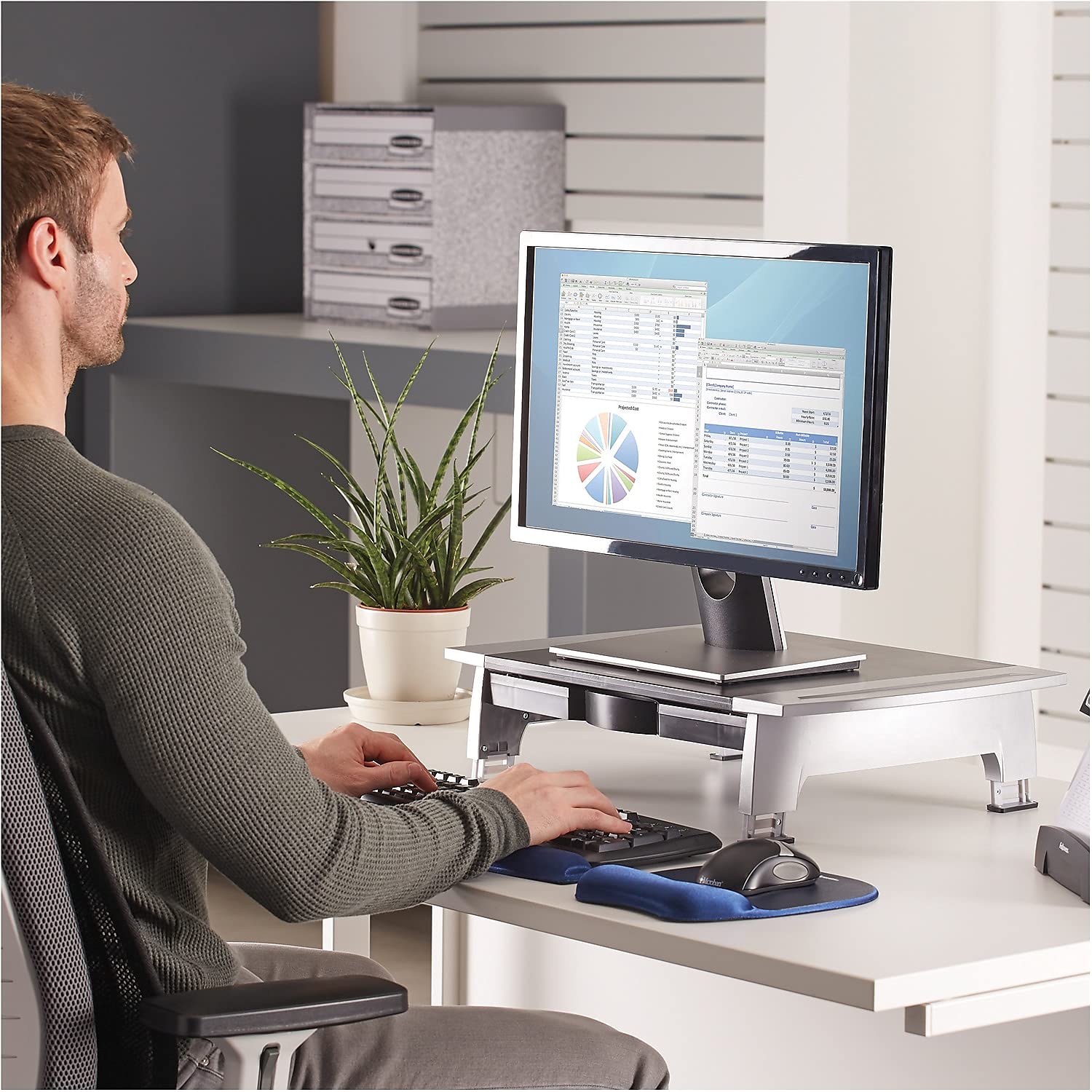 Fellowes 8031101 Monitor Riser,Adjustable,19-7/8-Inch x14-1/16-Inch x4-Inch -6-1/2-Inch ,BK/SR