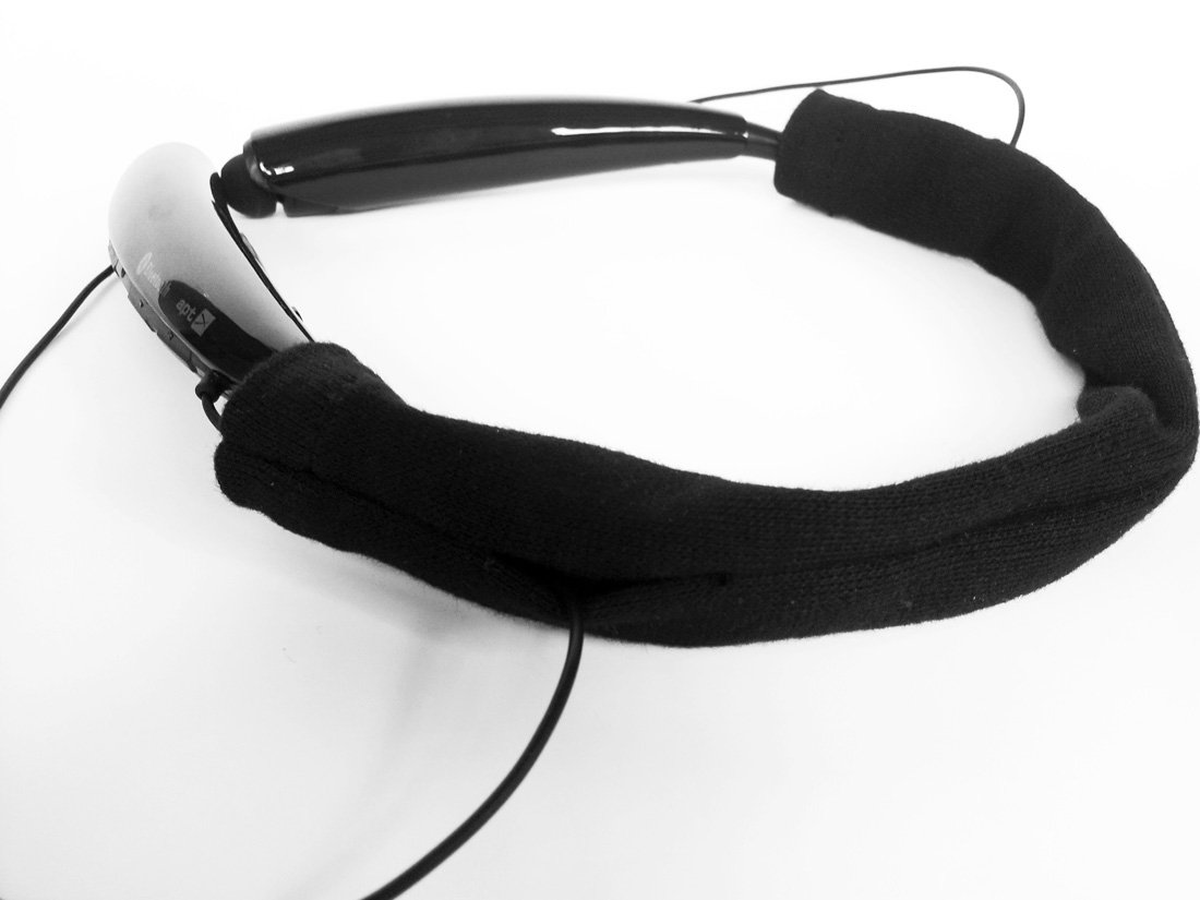 FitSand Soft Cover Compatible for LG HV-800 BHS-930 HV-900 HBS-800S EGRD G-Cord Neckband Bluetooth Headphone Headset