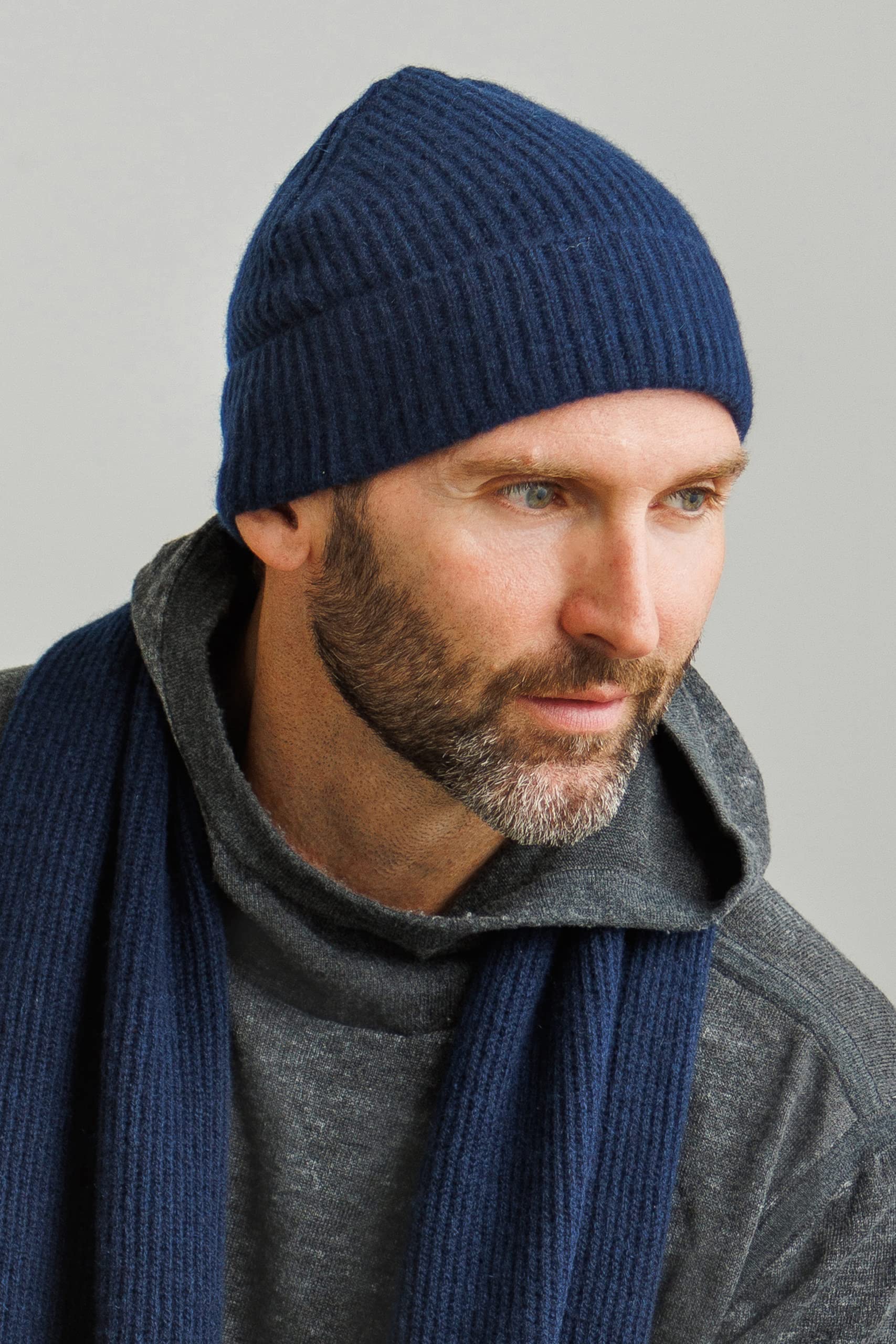 Fishers Finery Men's 100% Cashmere Ribbed Knit Hat and Scarf Set; Gift Box (Nvy)
