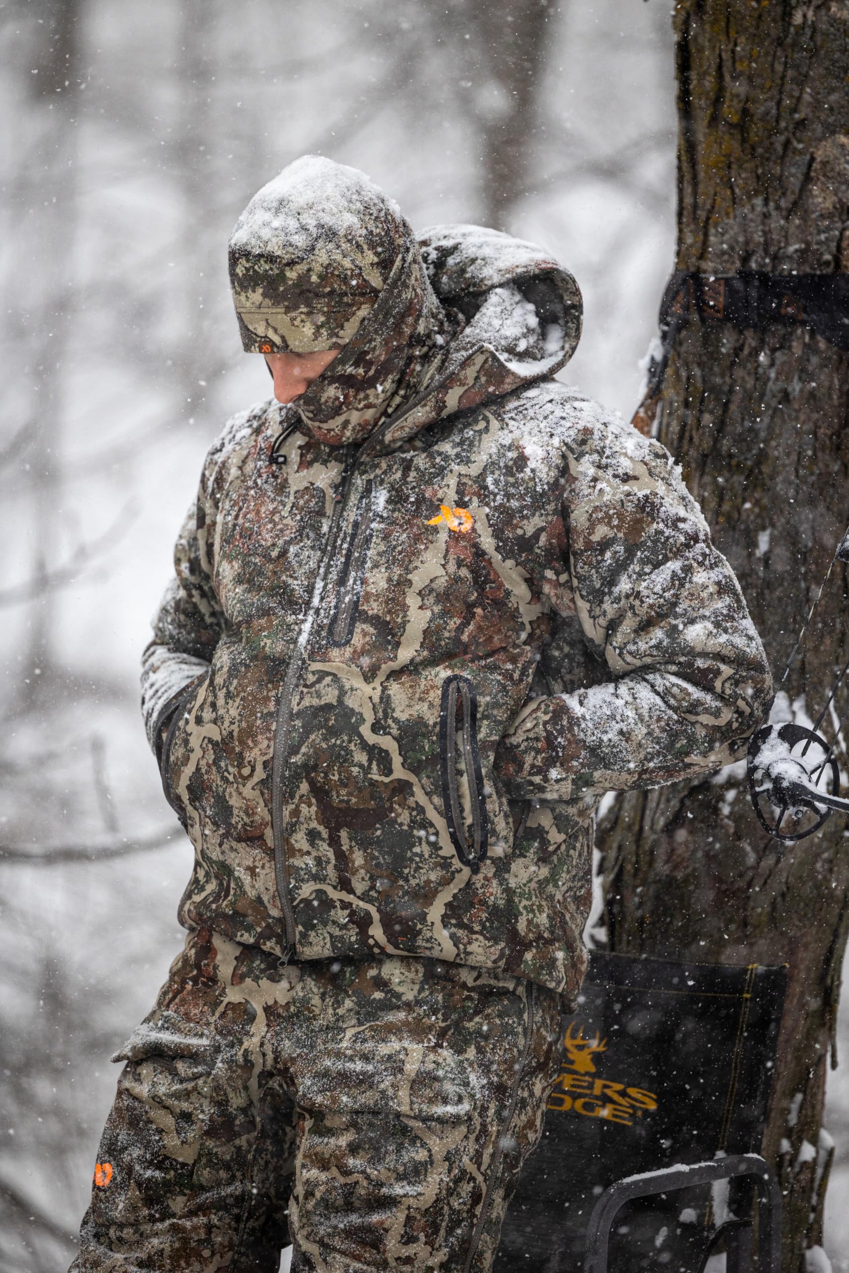 First Lite Sanctuary 2.0 Insulated Jacket - Fleece Hooded Windproof Camo Hunting Coat - First Lite Specter - Medium