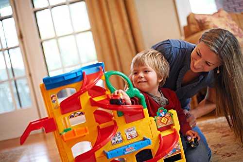 Fisher-Price Little People Wheelies Stand 'n Play Rampway