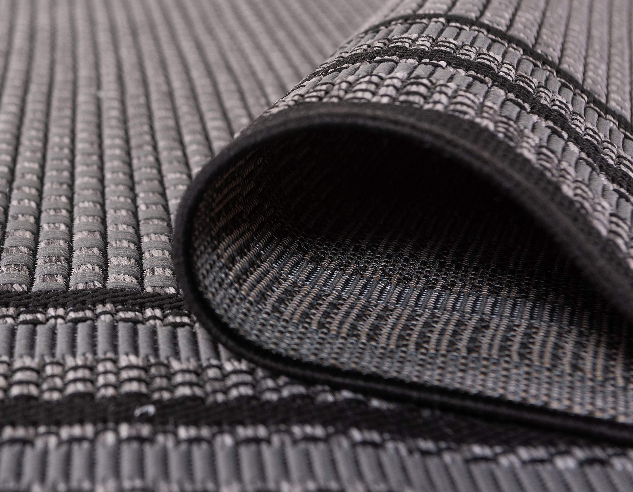 Unique Loom Outdoor Border Collection Area Rug - Multi Border (3' 3" x 5' 1" Rectangle, Gray/ Black)