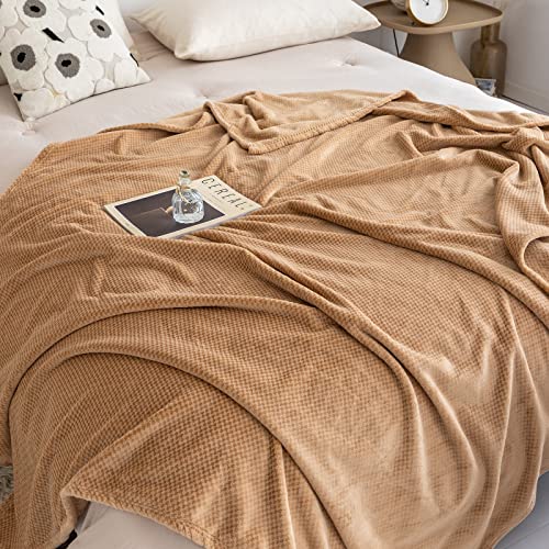 Qidordour Throw Blankets, Checkered Blanket, 60x80 Inch Flannel Fleece Jacquard Bed Throw, 310GSM Soft Microfiber Plush Fuzzy Cozy Luxury Bed Blanket for Couch, Sofa, Bedroom, Travel, Camping, Camel