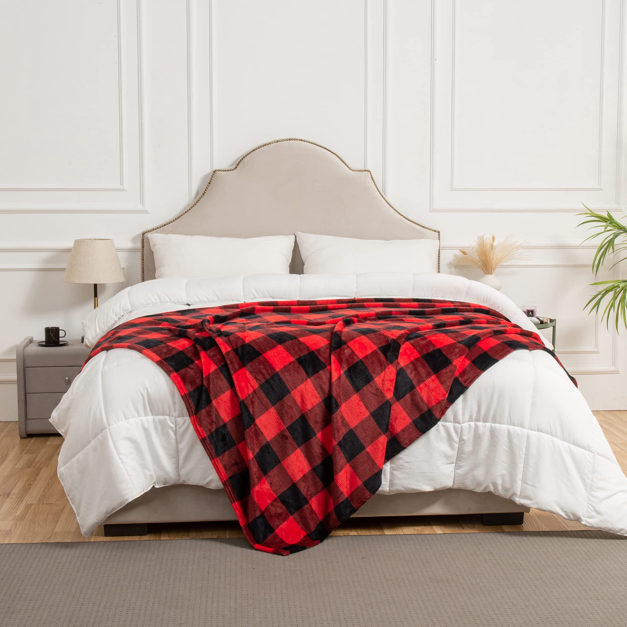 FFLMYUHUL I U Fuzzy Throw Blanket with Super Soft and Warm Throw Flannel Blanket … (Tz01-red Check, 50" L x 60" W)