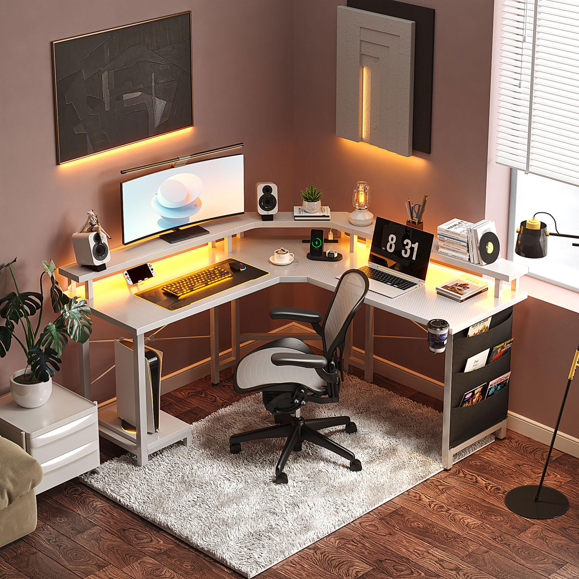 Flrrtenv 31 Inch Computer Desk, Small Desk, Office Desk with Hook, Modern Home Office Desk, Writing Desk, PC Desk, White