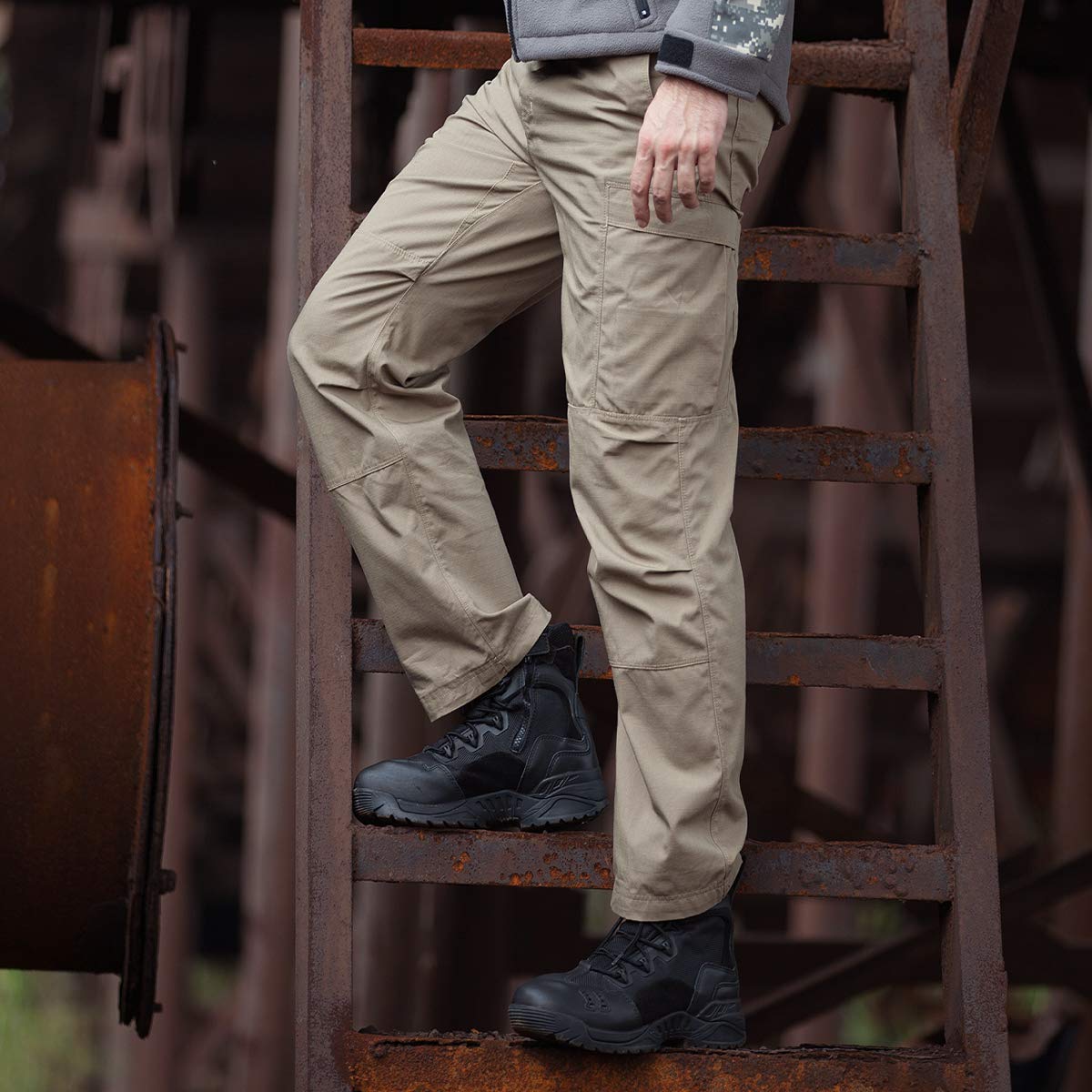 FREE SOLDIER Men's Water Resistant Pants Relaxed Fit Tactical Combat Army Cargo Work Pants with Multi Pocket (Classic Black 36W x 32L)