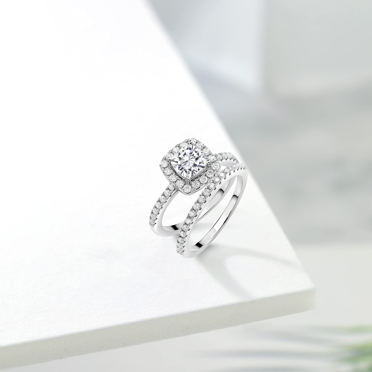 Gem Stone King 925 Sterling Silver Moissanite Women Wedding Engagement Ring Band Bridal Set (1.62 Cttw, Available in size 5, 6, 7, 8, 9)