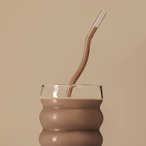 FREEMILK Chocolate, Animal-Free Dairy Milk, 32 oz Carton (Pack of 6), Lactose Free, 10g Protein per Serving, Chocolate Milk, Shelf Stable, Precision Fermentation, Perfect Day