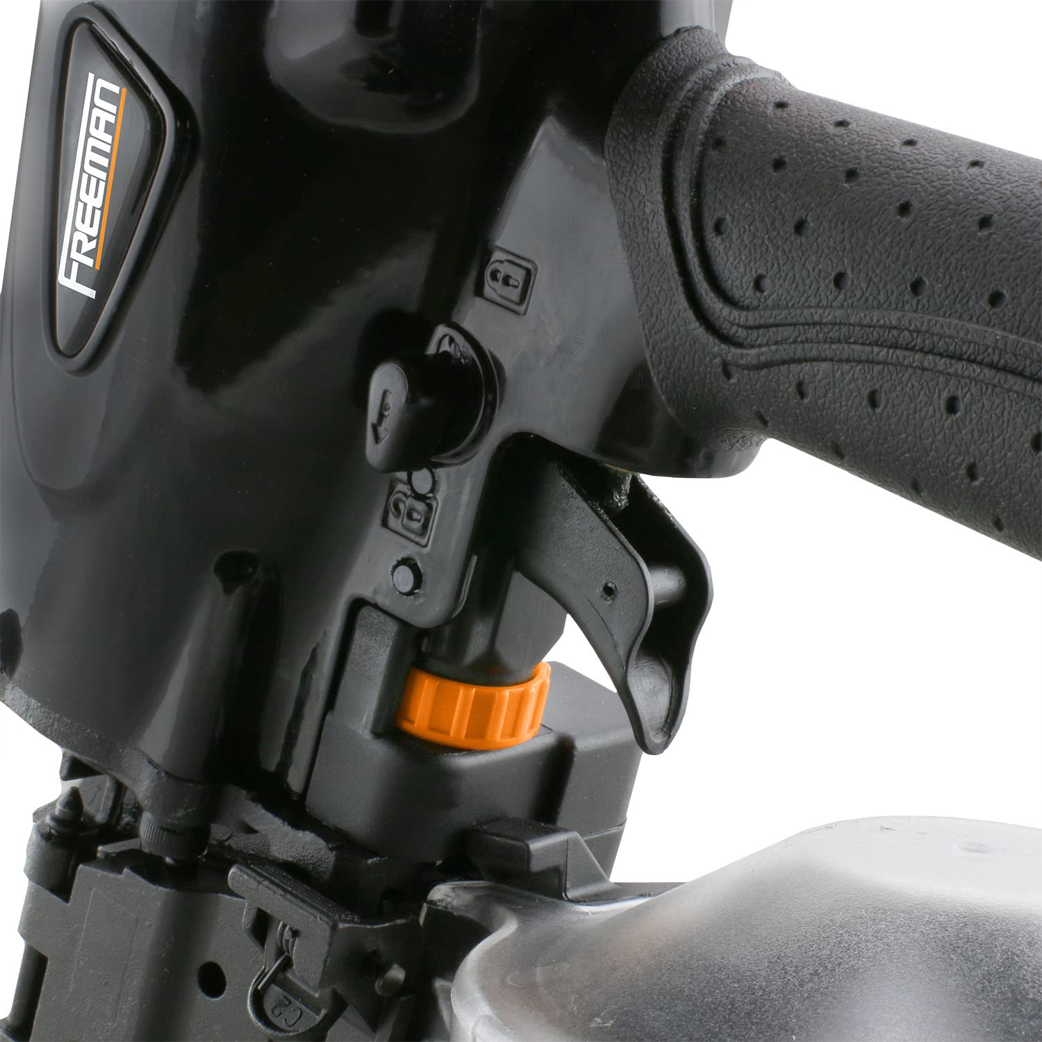 Freeman PCN65 Pneumatic 15 Degree 2-1/2" Coil Siding Nailer with Adjustable Metal Belt Hook