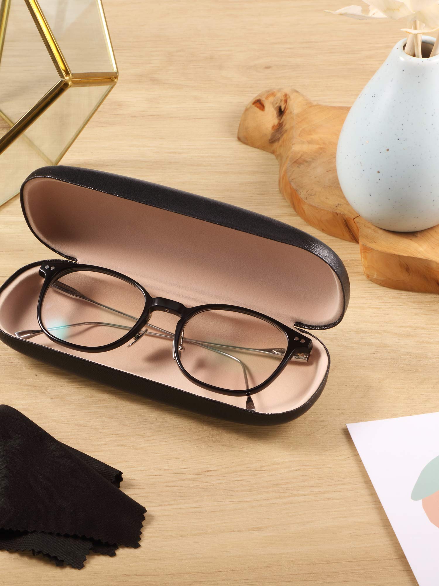 Frienda 3 Pieces Hard Glasses Case Reading Eyeglass Case Protective Sunglasses Case with Cleaning Cloth for Men Women Unisex(Black)