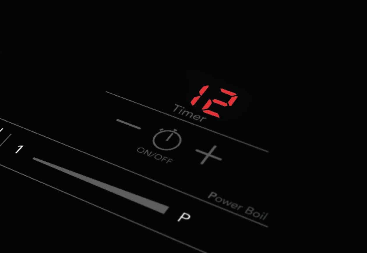 Frigidaire FFIC3026TB 30 Inch Electric Induction Smoothtop Style Cooktop with 4 Elements in Black