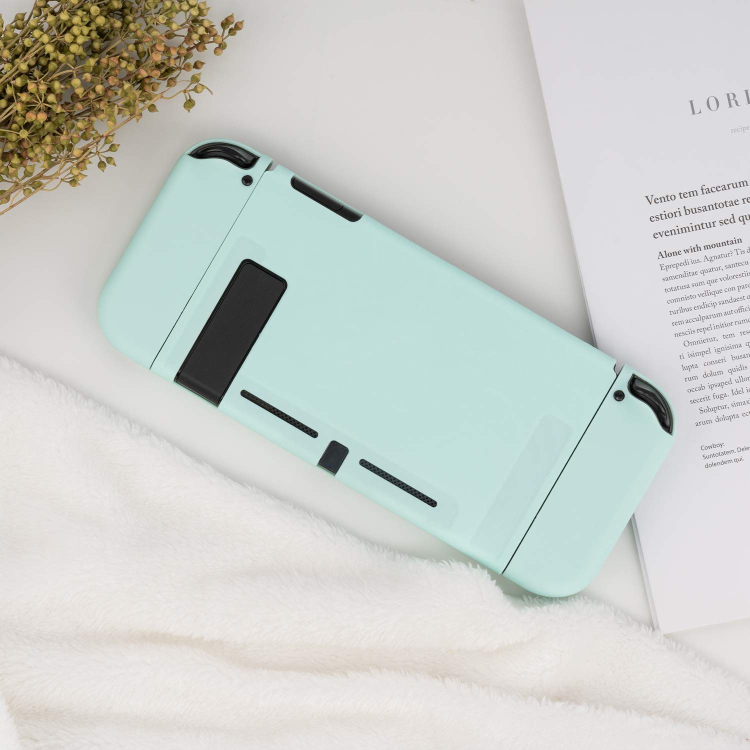 GeekShare Protective Case Slim Cover Case Compatible with Nintendo Switch and Joy Con - Shock-Absorption and Anti-Scratch (Peppermint Green)