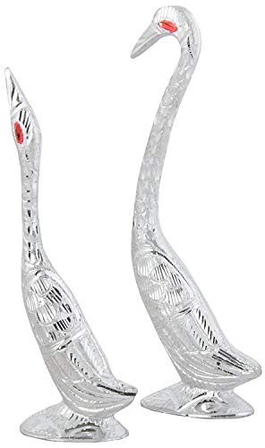 Garden Of Arts Metal Pair Kissing Duck Showpiece (6x3x18cm, Silver)