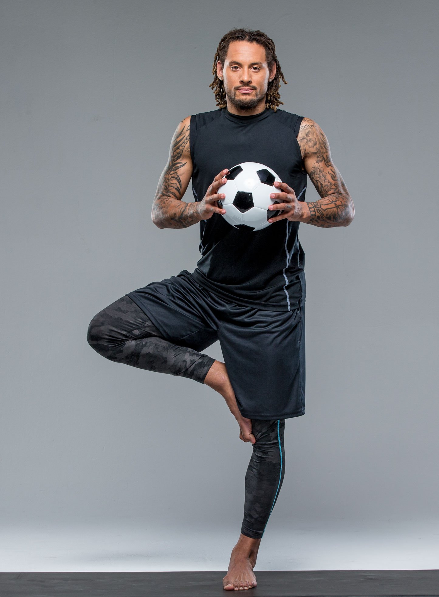 Gaiam Athletic Yoga: Yoga for Conditioning with Jermaine Jones