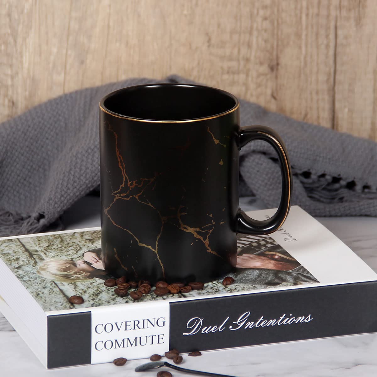 harebe 24 OZ Ceramic Extra Large Black Coffee Mug with Handle,Oversized Hot Tall Latte Mugs,Dishwasher Safe Big Capacity Giant Mug for Men Women
