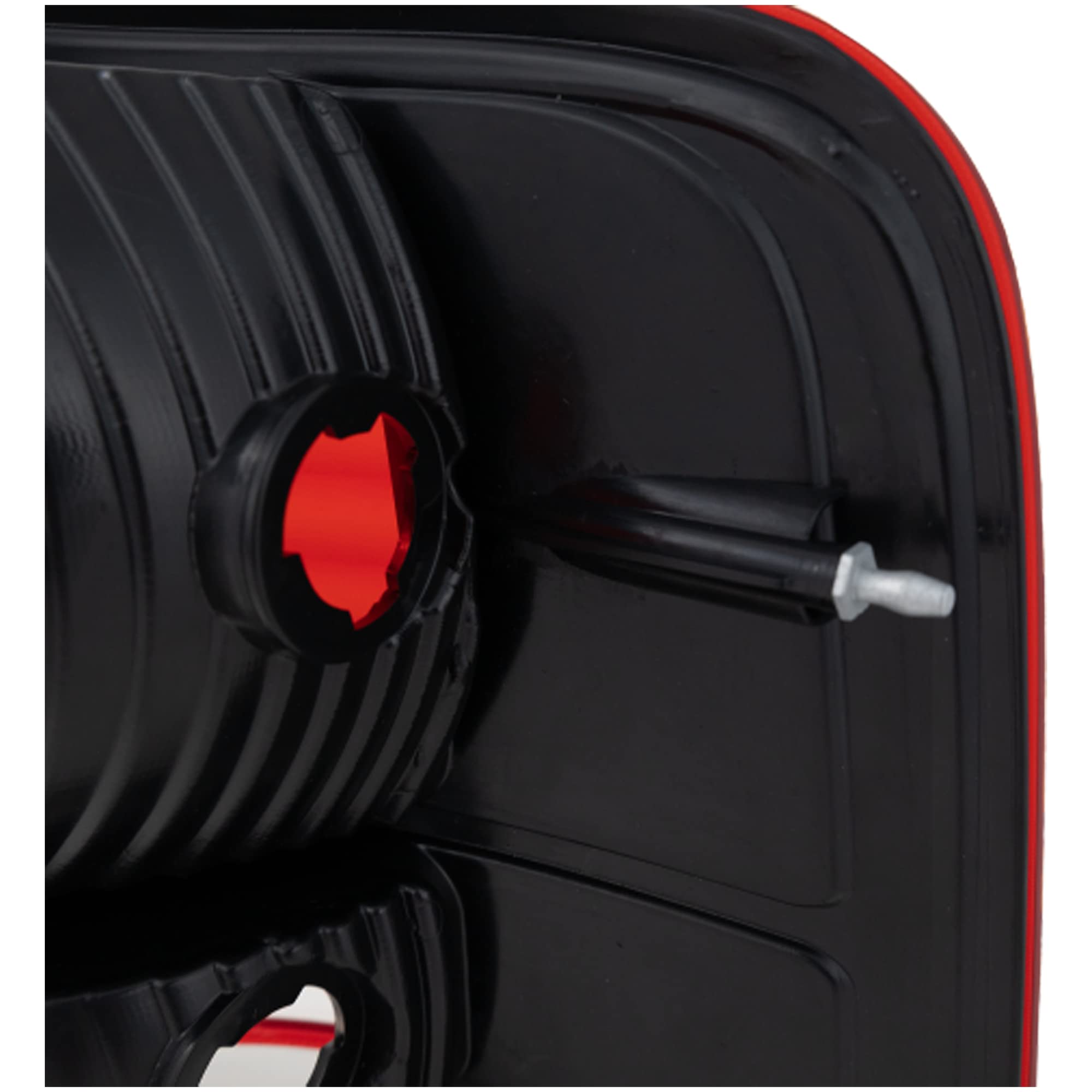 Garage-Pro Tail Light Compatible with 2004-2006 Ford F-150-Driver Side
