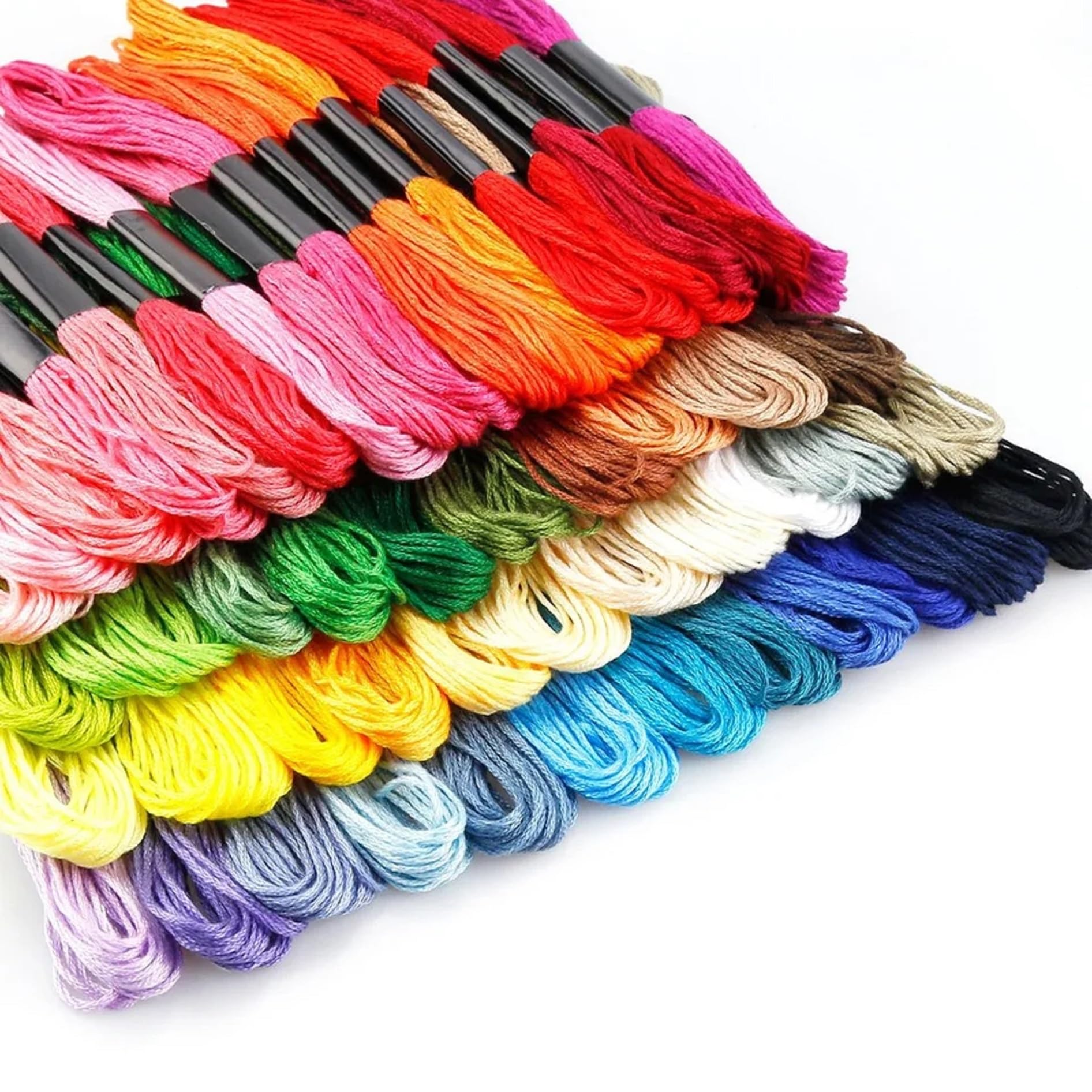 Funxvoot 136 pcs Embroidery Floss Cross Stitch Threads String Kit with Tool accessories for Cross Stitch Threads, Bracelet Yarn, Craft Floss, Aroic Embroidery Floss Set