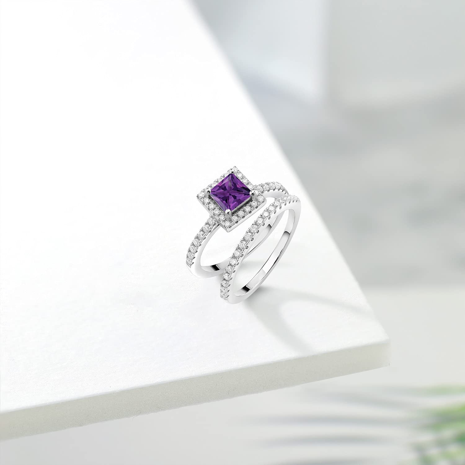 Gem Stone King 925 Sterling Silver Purple Amethyst and Moissanite Women Wedding Engagement Ring Band Bridal Set (1.21 Cttw, Princess Cut 5MM, Available in size 5, 6, 7, 8, 9)