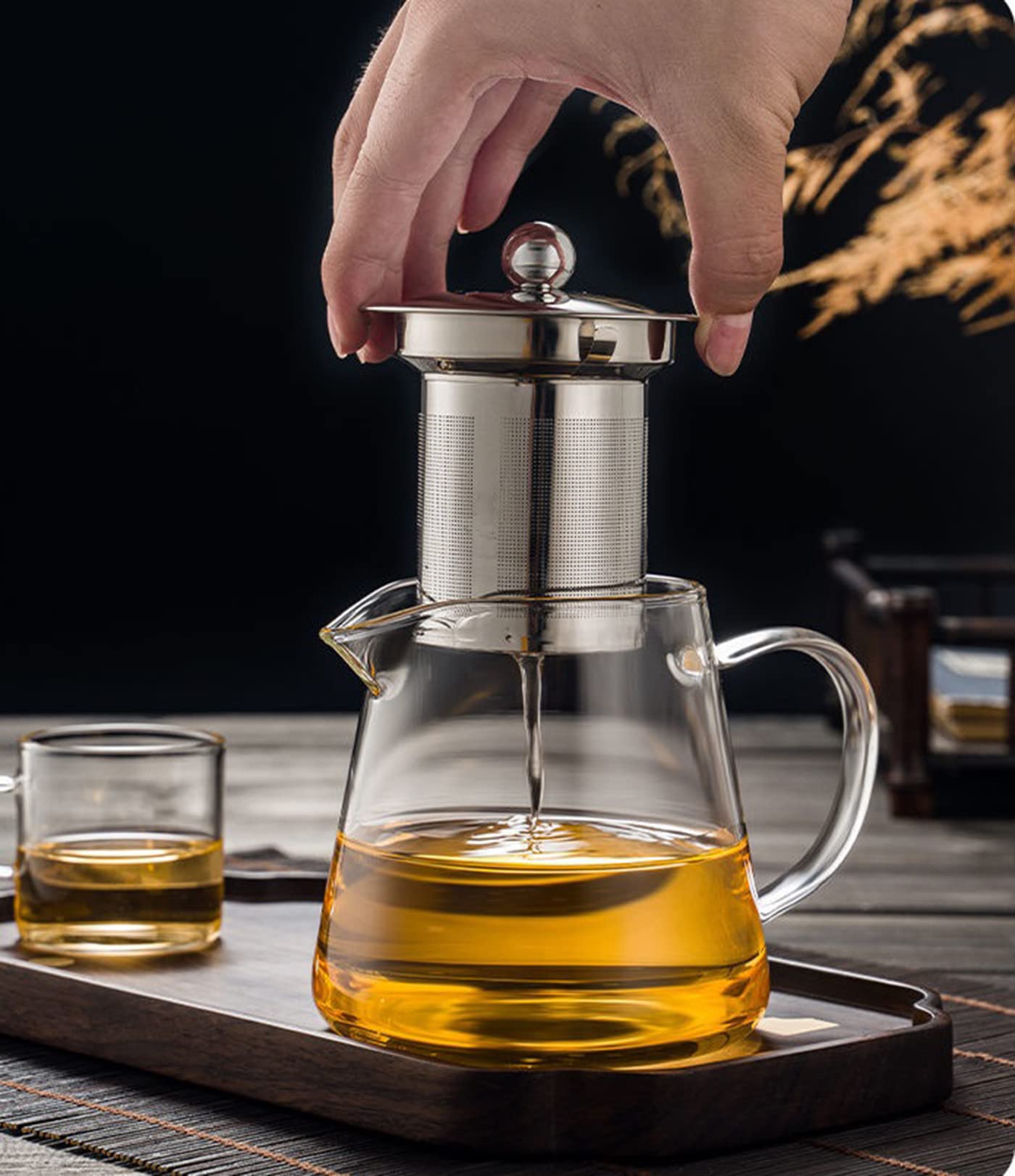 Glass Teapot with Removable Stainless Steel Infuser, Borosilicate Glass Tea Pot with Strainer,for Blooming Tea & Loose Leaf Tea, Microwave & Stovetop Safe(19oz )