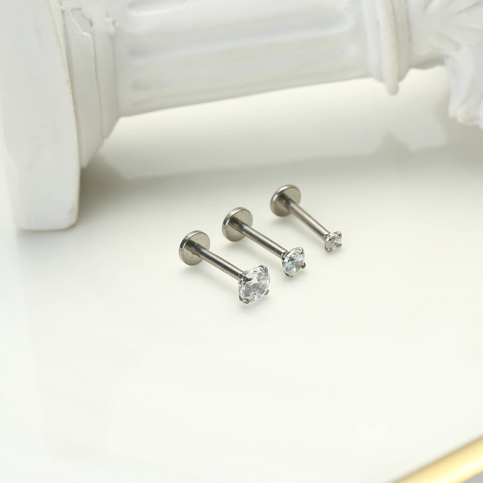 Implant Grade G23 Titanium Lip Studs 2mm 3mm 4mm 3Pcs Cubic ZirconiaBall Labret Monroe Lip Rings Set 16G 8mm10mm Helix Nail Cartilage Tragus Threadless Pushin Flat Back Nose Stud Ring Earring