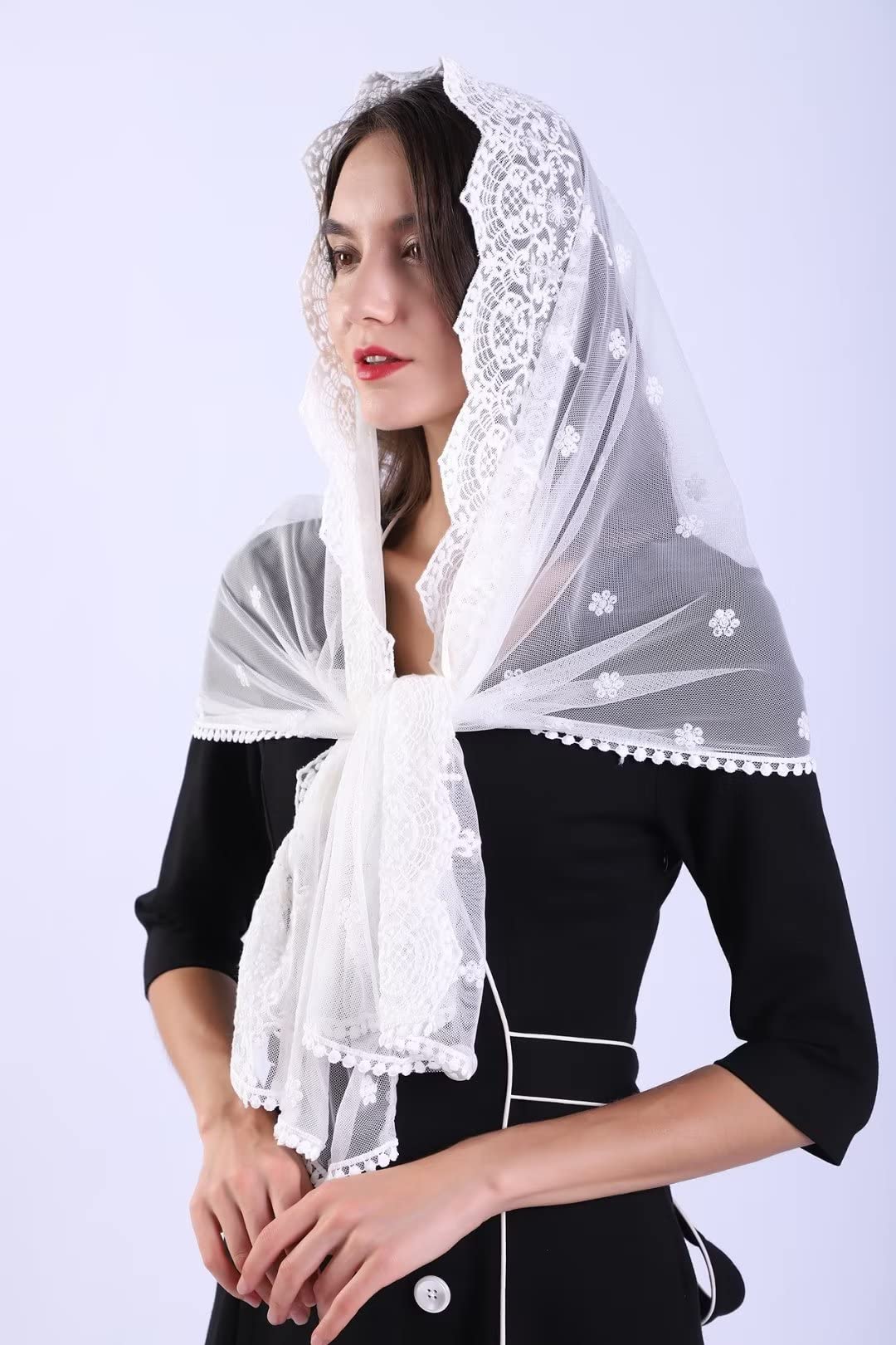 Grettytling Chapel Veil Embroidered Lace Mantilla Church Veil Head Covering Veils for Church Shawl-Scarf Wedding Shawl(White)