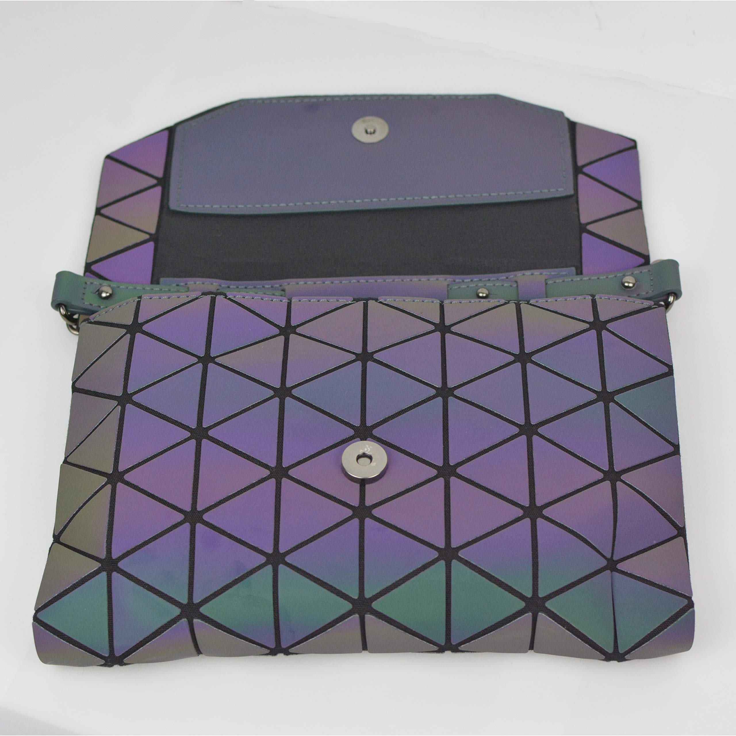 FZChenrry Geometric Purse Holographic Luminous Chain Crossbody Bag Clutch Purses for Women Handbag B04