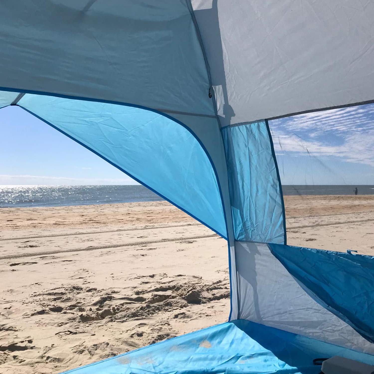 G4Free Deluxe XL Pop Up Beach Tent, 3-4 Persons Easy Setup Sun Shelter Canopy with UPF 50+ UV Protection Extral Wide 70.9 in