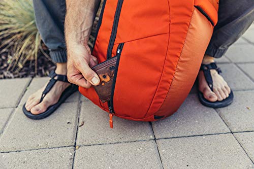 Gregory Mountain Products Resin 24 Everyday Outdoor Backpack