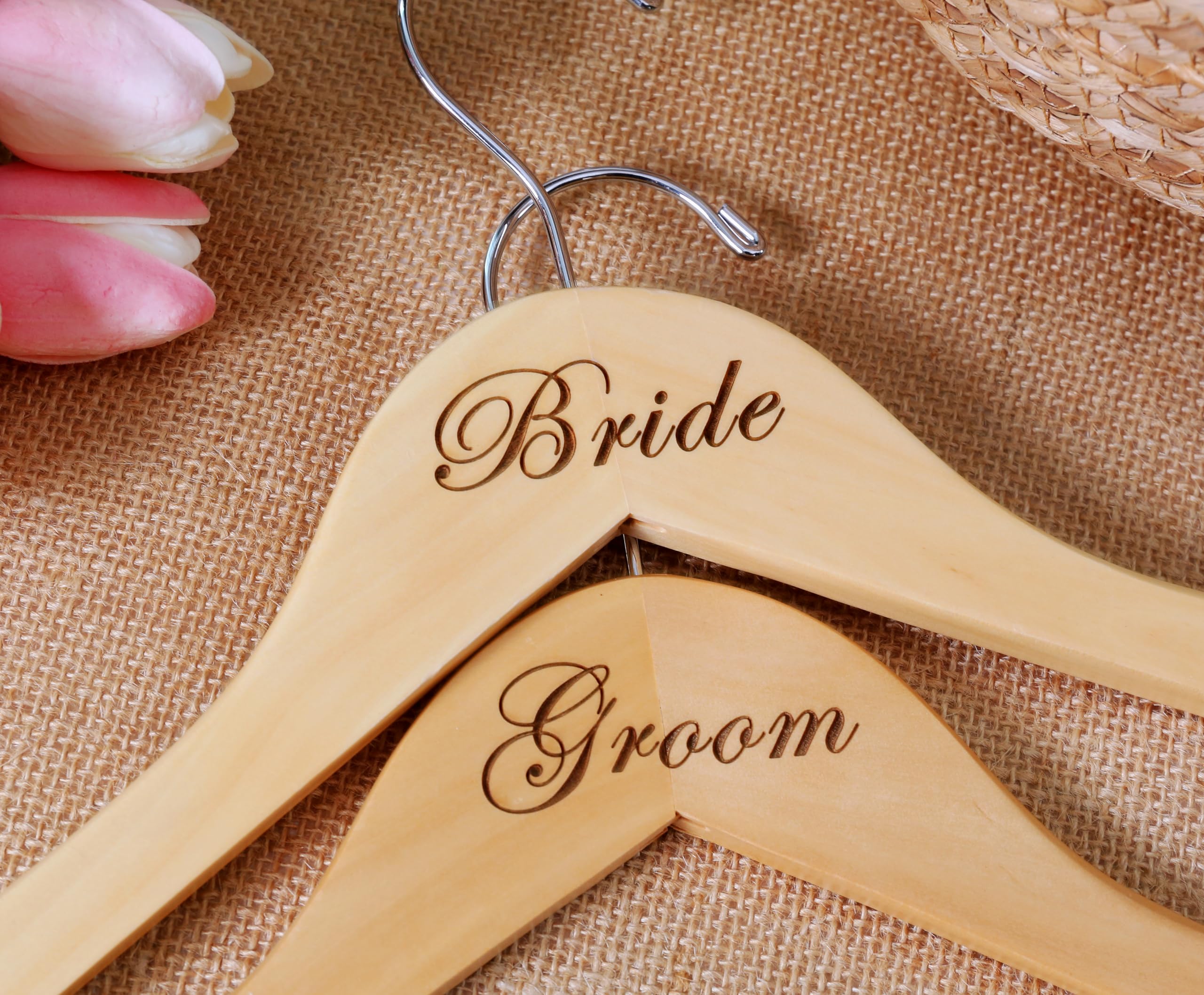 Vnque Wedding Hanger Bride Hanger Engraved Hanger Bride Gift "Bride" and "Groom" a pair (Natural/Sculpture imprint)