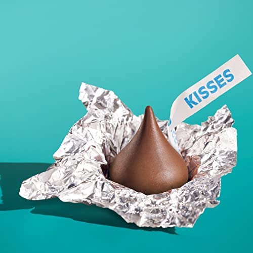 Hershey's Kisses Milk Chocolate Candy in Silver Foils β 280 Pieces (3 Pounds) Bulk Party Pack Individually Wrapped