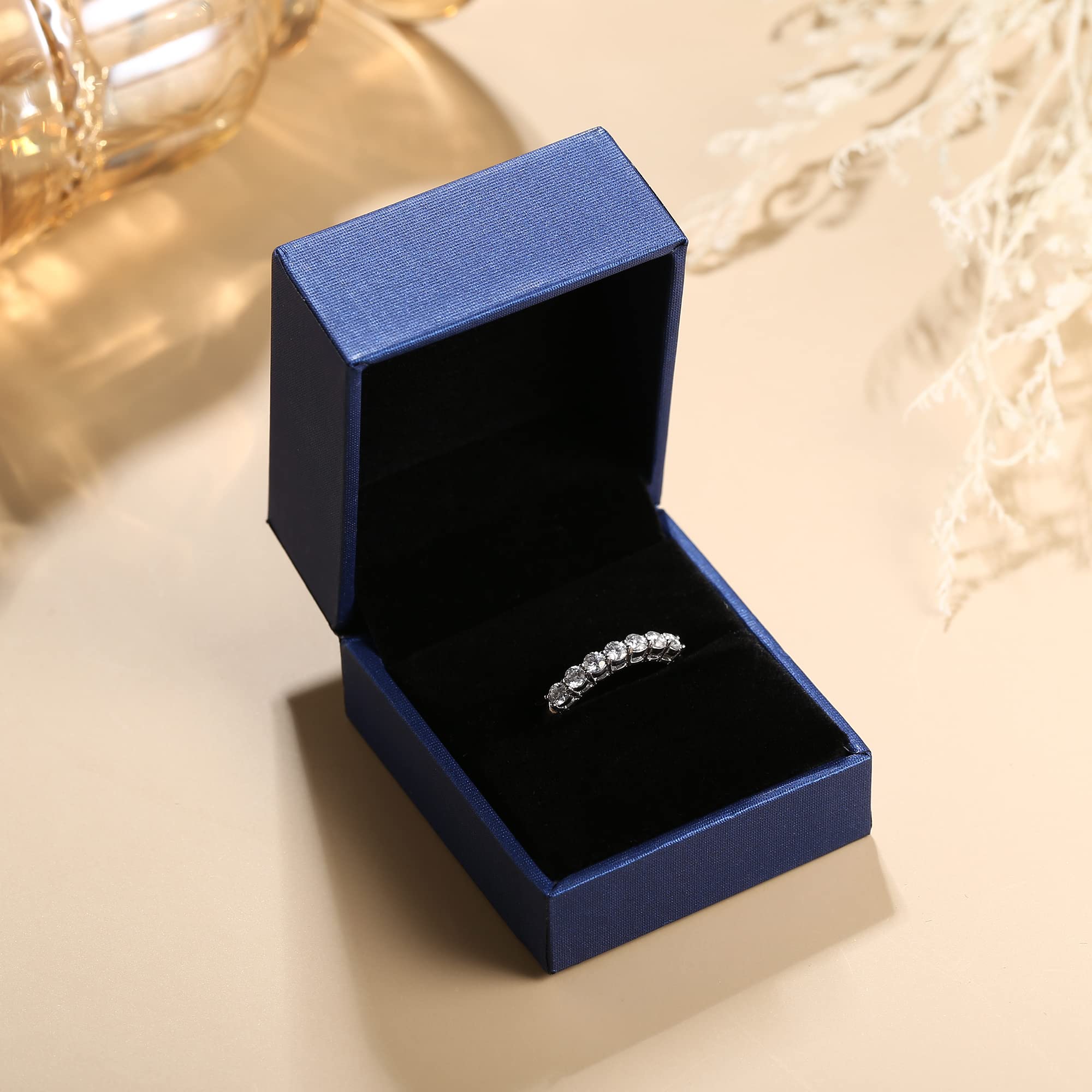GEMQUEEN Moissanite Wedding Band Rings 925 Sterling Silver Rings 18K White Gold Plated 0.7ct D Color VVS1 Lab Created Diamond Half Eternity Band Rings Stackable Engagement Rings for Women Size 7