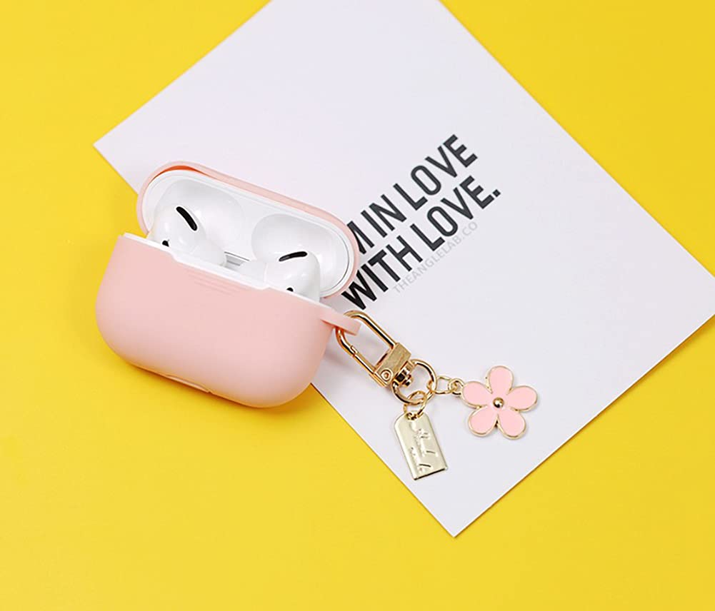 HOSBY 3 Pcs Keychains for Women, Bag Charm Flower Key Chain Car Key Ring Pendant for Purse, Handbag Bag, Earphone Case Decoration