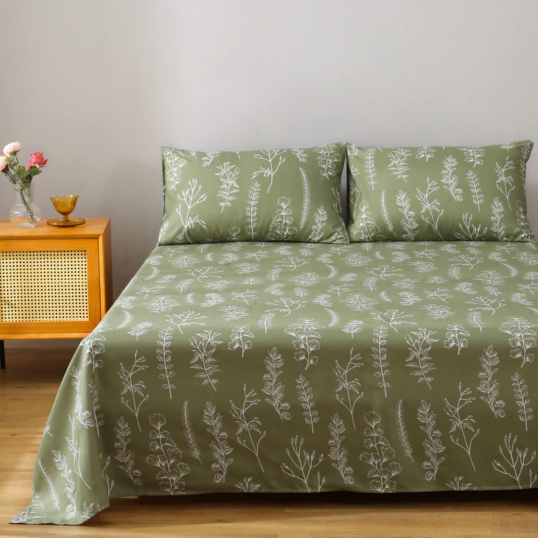 FULTEMPS Floral Sheets Set, Premium 100% Microfiber Flowery Beding Set Elegant Gingko Leaf Printed Farmhouse Bedding White Plants Deep Pocket Fitted Bed Sheets (King, Sage Green)