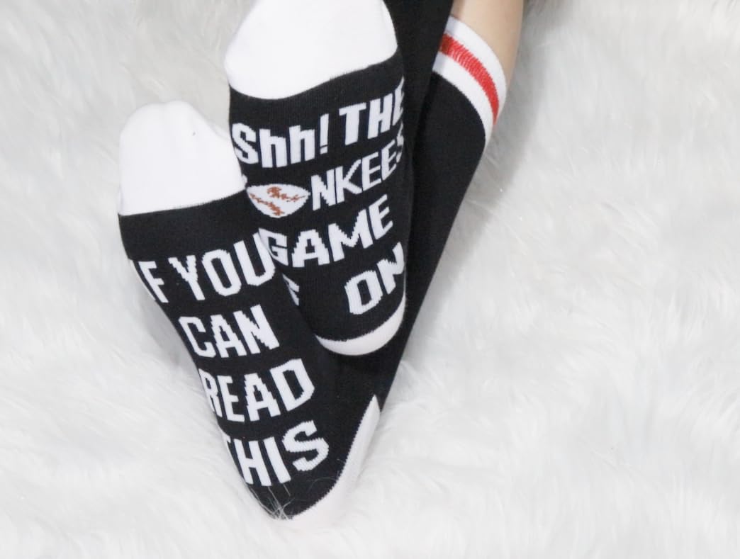 GJTIM 2 PAIRS Baseball Gift Baseball Fans Gift Baseball Team Socks Funny Birthday Gift for Baseball Lovers (Y)