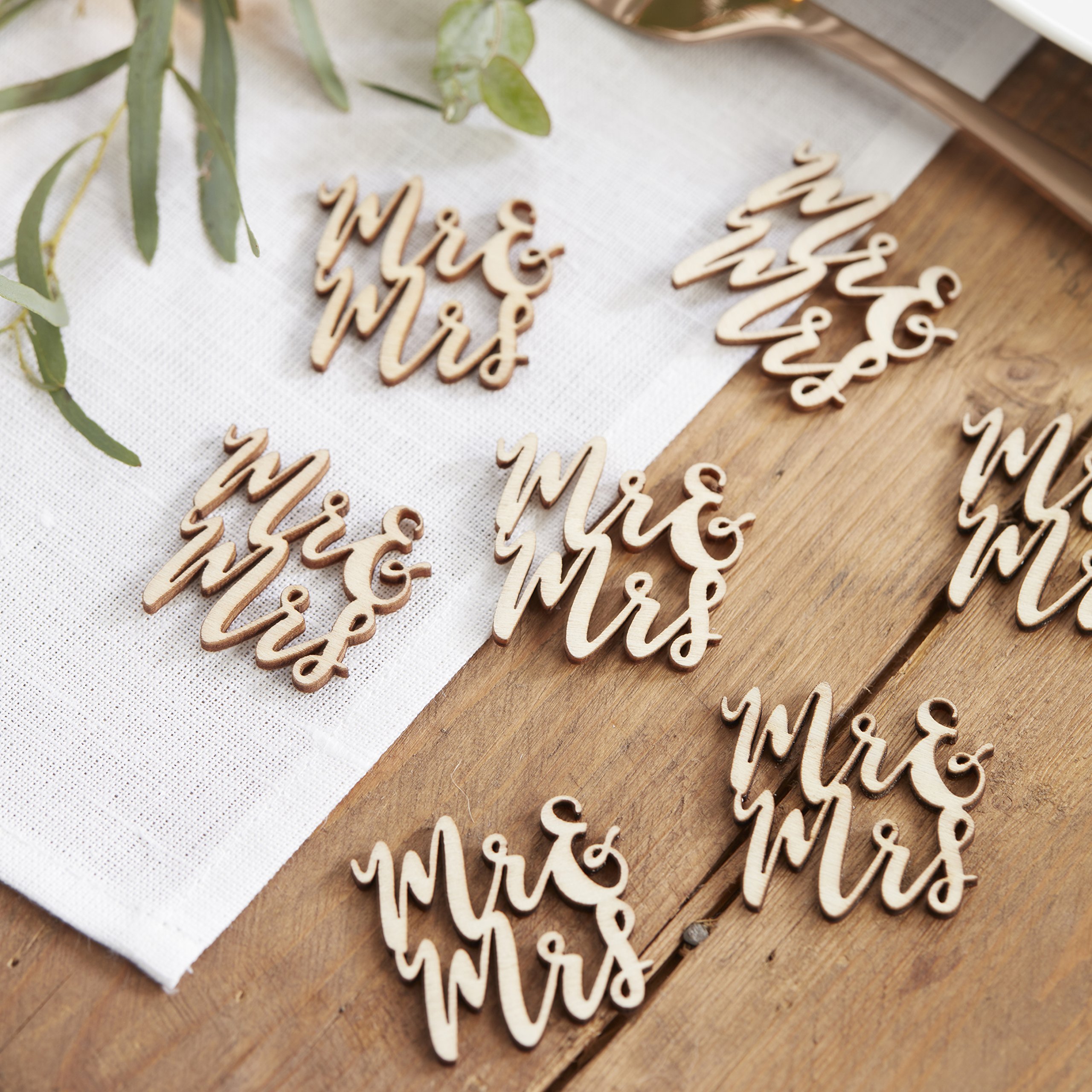 Ginger Ray Mr & Mrs Scripted Wooden Table Confetti Wedding Decoration - Beautiful Botanics