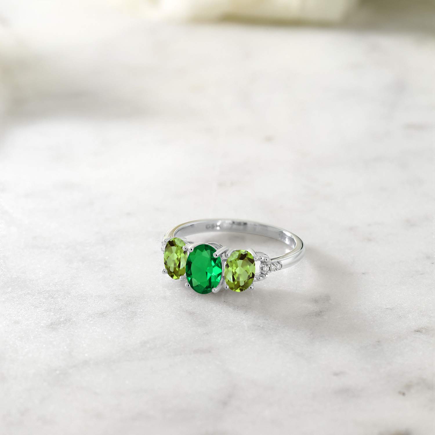 Gem Stone King 10K White Gold Green Simulated Emerald Green Peridot and Diamond Engagement Ring For Women (1.62 Cttw, Gemstone Birthstone, Available In Size 5, 6, 7, 8, 9)