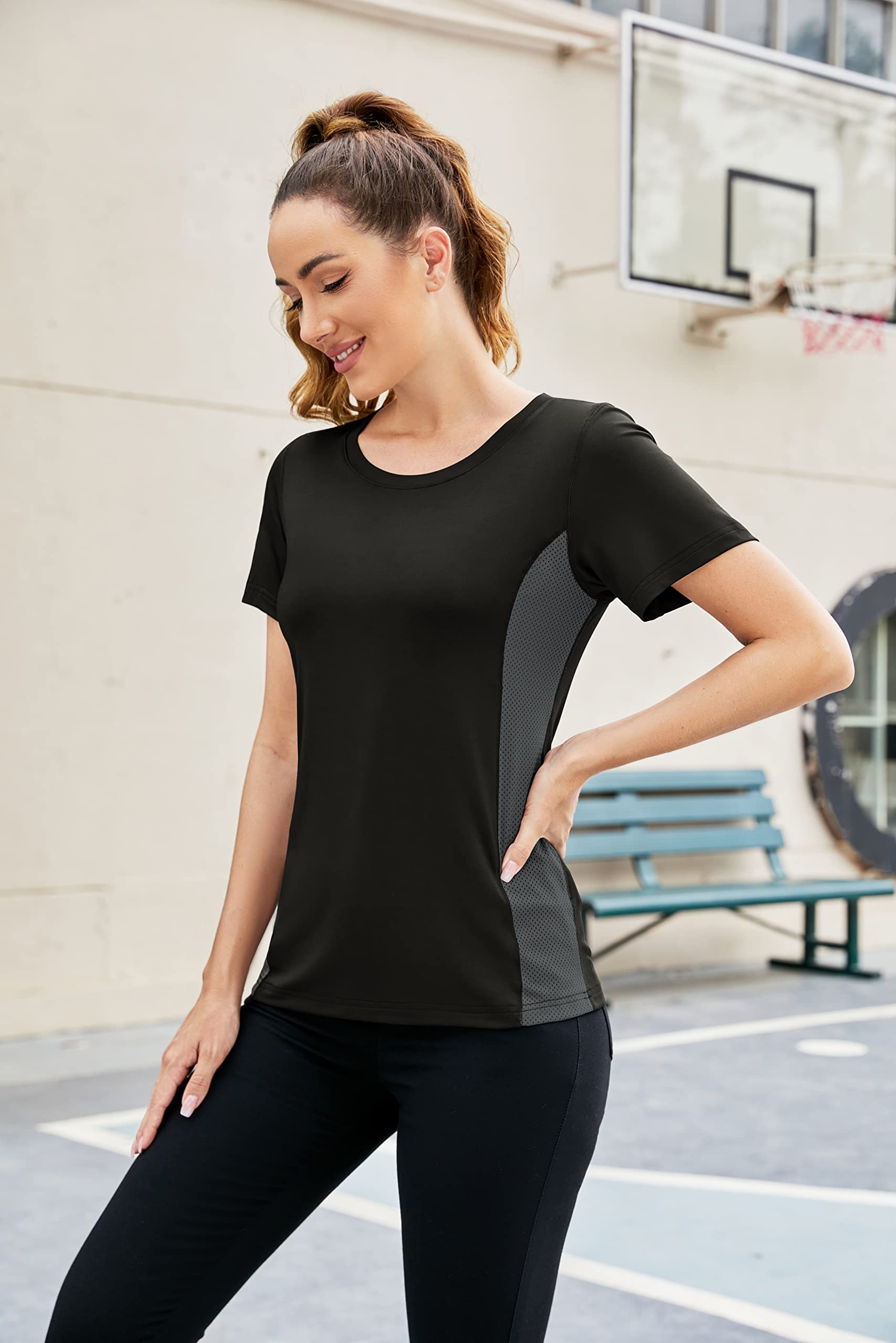 HOCOSIT Women's Workout Quick Dry T-Shirts Mesh Yoga Athletic Running Moisture Wicking Tops Black X-Large