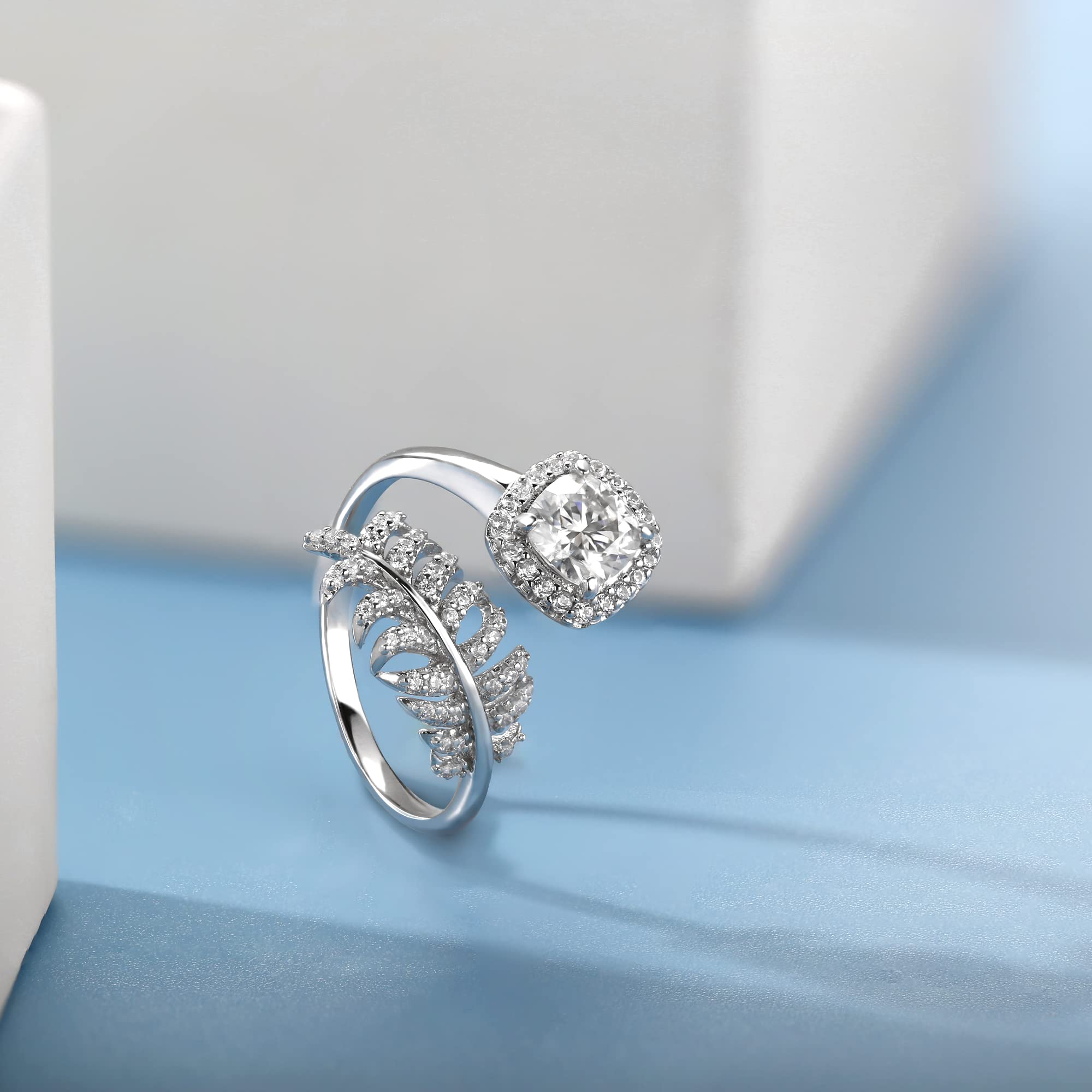 HOLYCOME Engagement Ring Moissanite Diamond Ring, Open Adjustable Simulated Diamond Silver Ring for Women,18K White Gold Plated Moissanite Ring for Engagement, Anniversary, Wedding