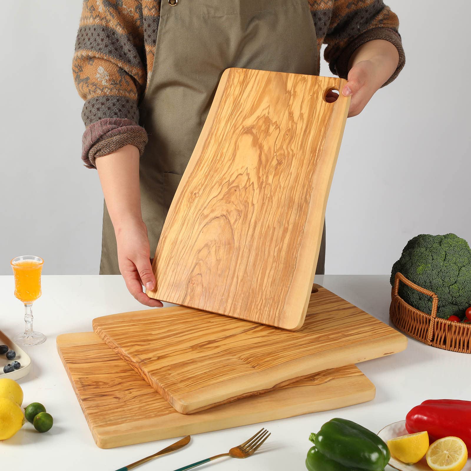 Ideaolives Natural Olive Wood Cutting Board, Rustic Serving Platter for Meat & Snack, Wooden Charcuterie Board Cheese Serving Tray, Handmade Decorative Cutting Board, Housewarming Gift (ZRB-M)
