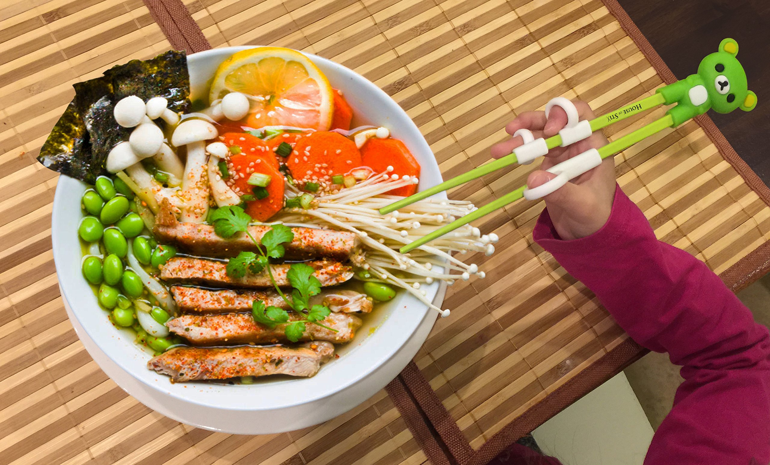 Kids chopsticks for kids children beginner adults toddler training chopsticks with reusable helper (Bears 5-Pack)