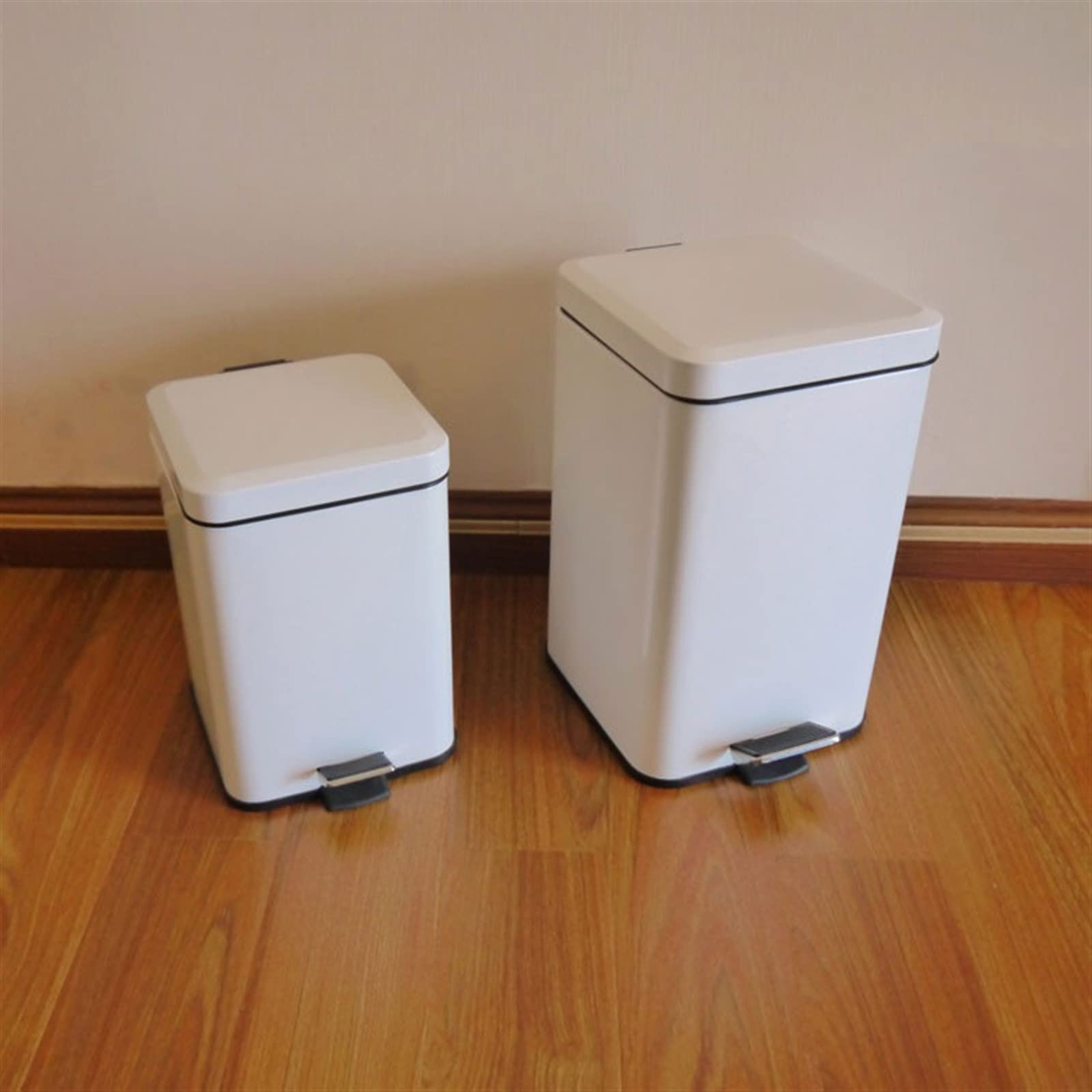 Garbage Recycling Bin 6L/12L Foot-Operated Trash Can High-Grade Stainless Steel Mute with Lid Garbage Storage Bin Living Room Kitchen Available Kitchen Trash Can (Blanc 6L)