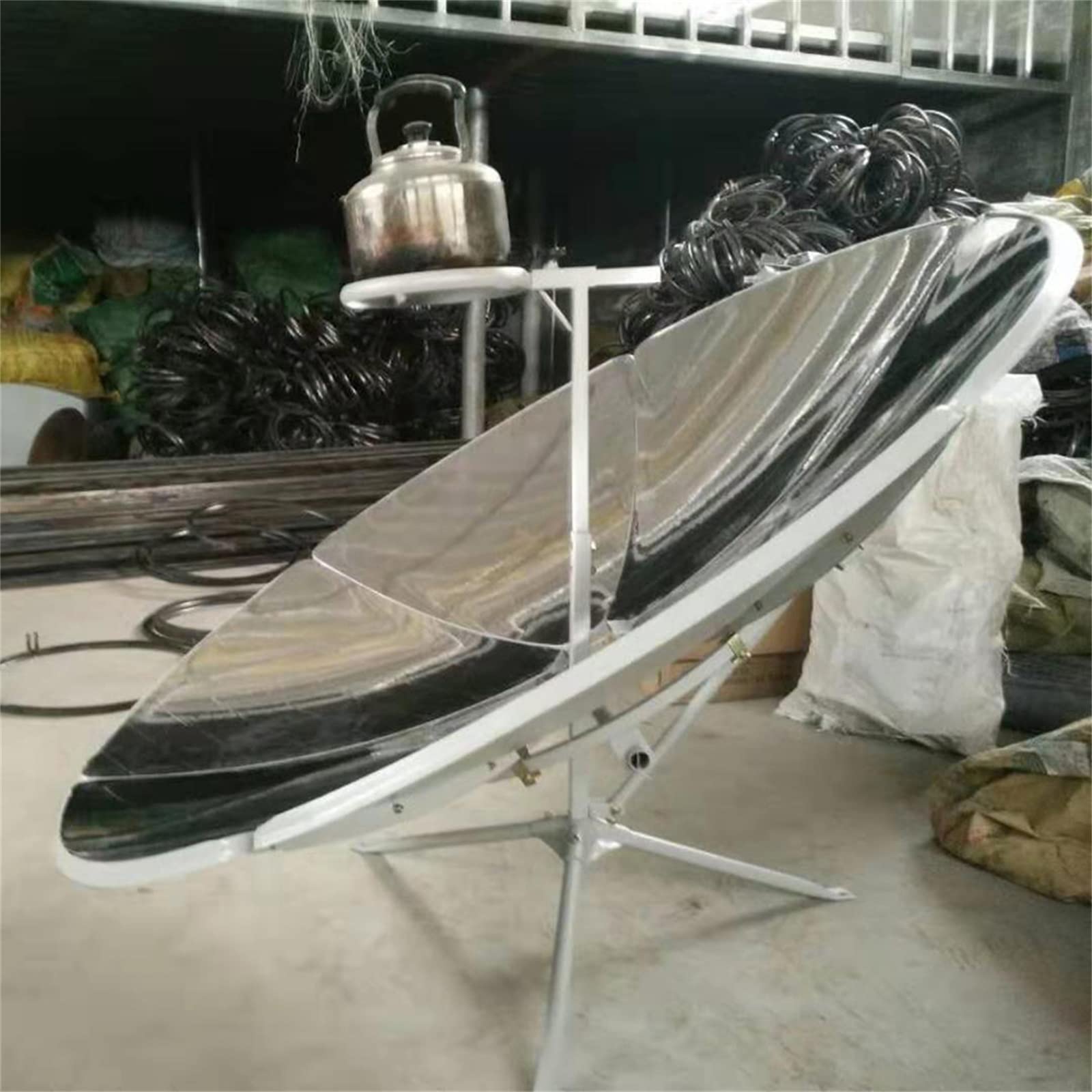 HinLIaDa Portable Solar Cooker, 1500W 1.5M Diameter Camping Outdoor Solar Cooker Concentrating Solar Cooker Solar Parabolic Foldable Solar Cooker for Solar Heating, Visual Education