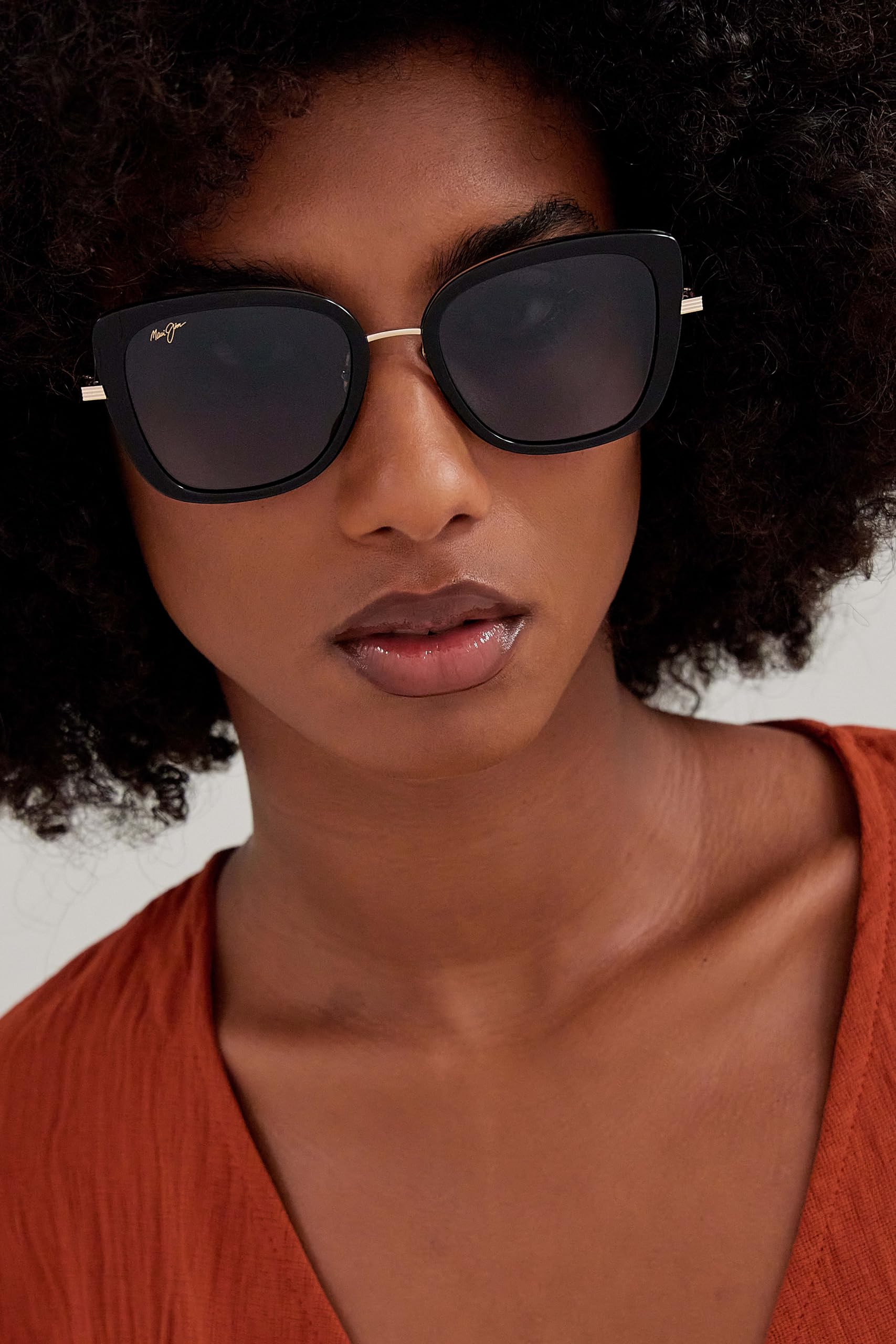 Maui Jim Women's Violet Lake Polarized Fashion Sunglasses, Black with Gold/Neutral Grey, Medium